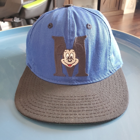 Disney | Accessories | Vintage Mickey Mouse Disney Snapback Hat | Poshmark
